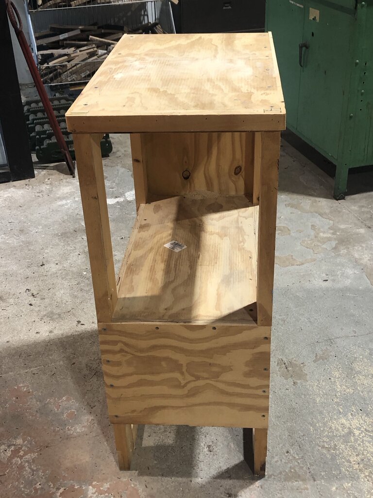 Tool Stand – Tool Consignment®